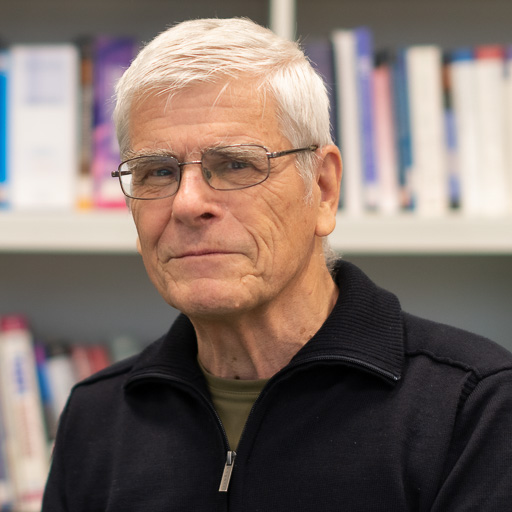 Heinrich Nuszkowski - Vodafone Chair for Mobile Communications Systems ...